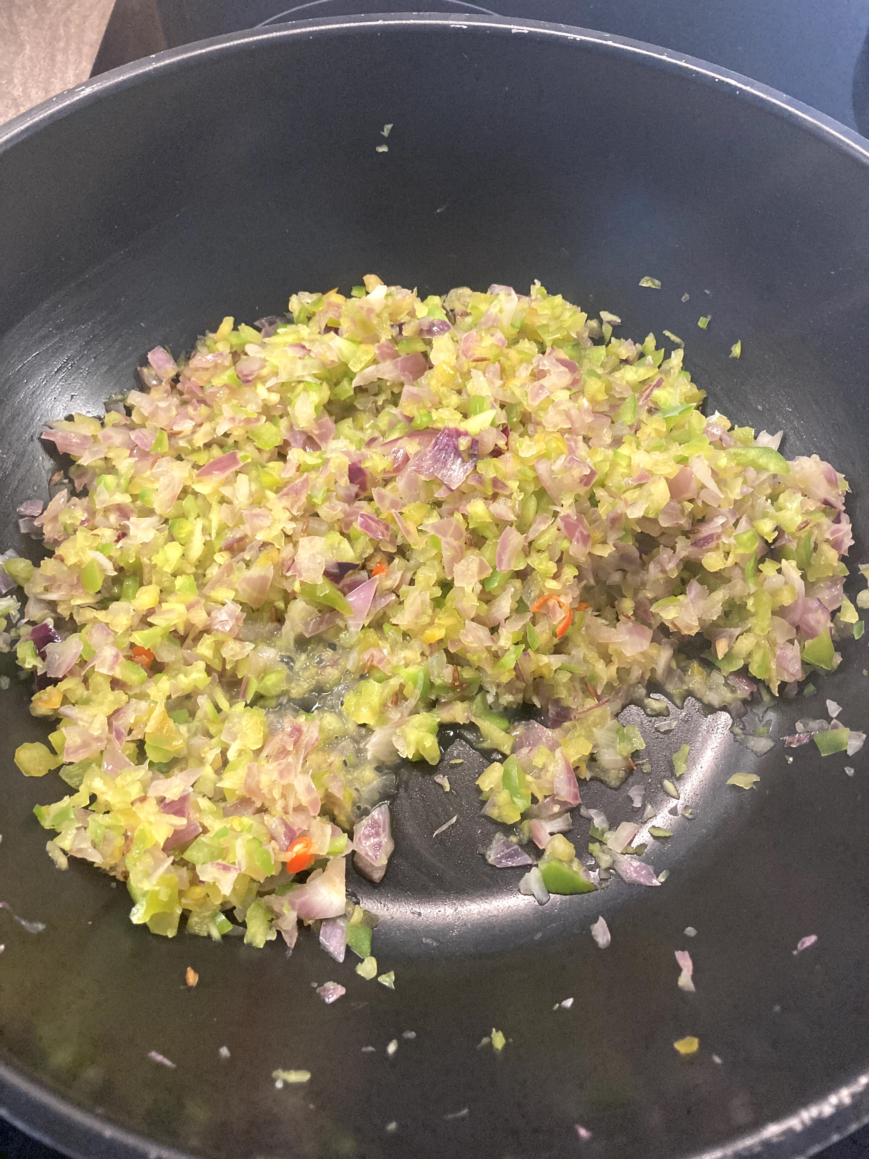 Butter Pav Bhaji Recipe – Delishbite