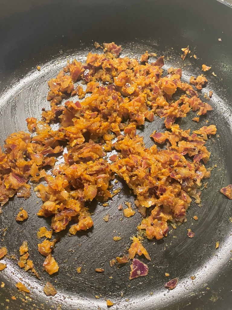 Tomato Chutney | Tomato-Onion Bhaaji (Sabji) – Delishbite